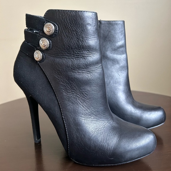Guess | Shoes | Guess Ranee Black Leather And Suede Ankle Boot High ...